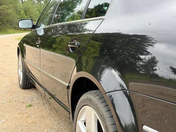 Black Skoda SuperB 2006 in Vilnius, with an engine capacity of 2.50 L and mileage of 175 thousand km for 2100 €, photo 7 on AUTOMOTO.COM.LV