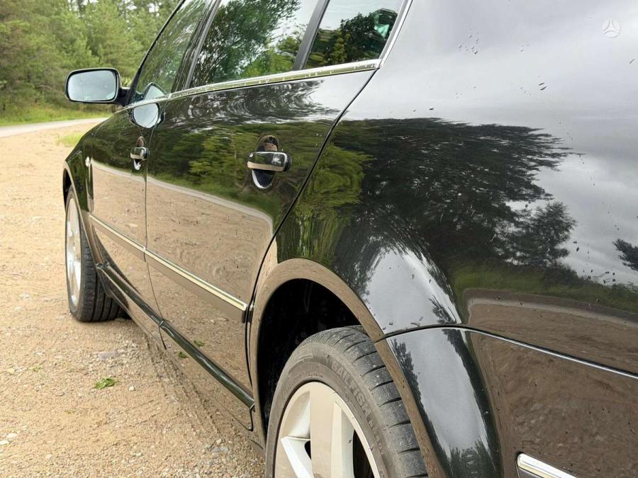 Black Skoda SuperB 2006 in Vilnius, with an engine capacity of 2.50 L and mileage of 175 thousand km for 2100 €, photo 8 on AUTOMOTO.COM.LV