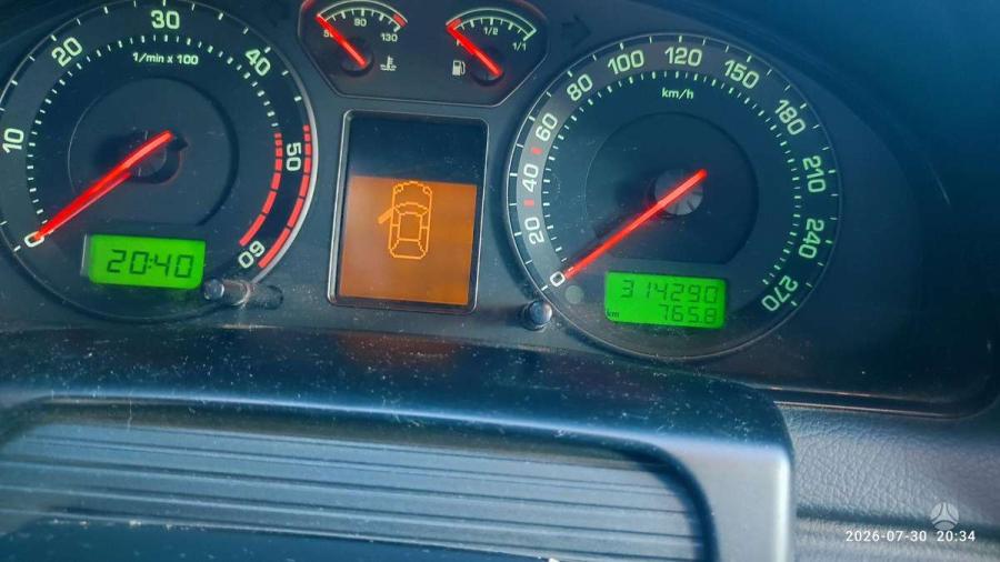 Melns Skoda SuperB 2006 Kauņa, ar dzinēja tilpumu 1.97 L un nobraukumu 314 tūkst. km par 1600 €, foto 11 vietnē AUTOMOTO.COM.LV