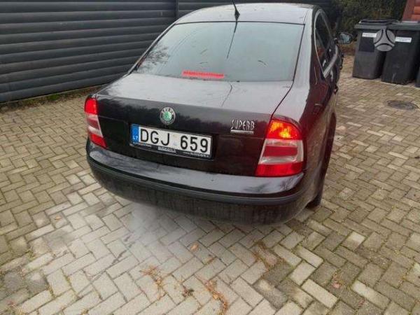Melns Skoda SuperB 2007 Viļņa, ar dzinēja tilpumu 2.77 L un nobraukumu 126 tūkst. km par 2350 €, foto 11 vietnē AUTOMOTO.COM.LV