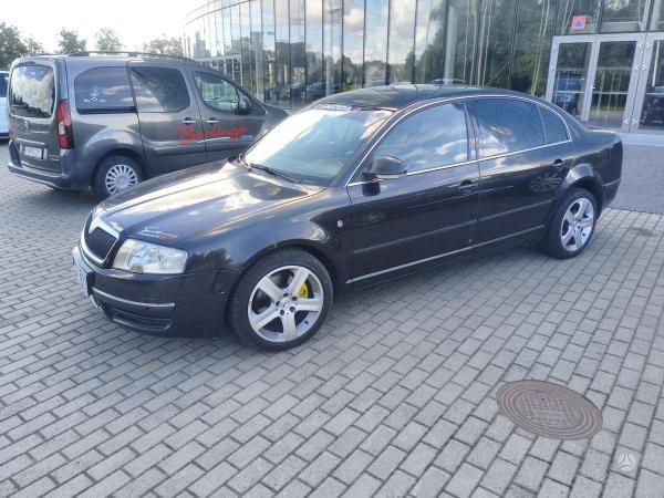 Melns Skoda SuperB 2007 Šauļi, ar dzinēja tilpumu 2.50 L un nobraukumu 370 tūkst. km par 1050 €, foto 2 vietnē AUTOMOTO.COM.LV