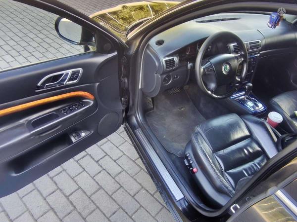 Melns Skoda SuperB 2007 Šauļi, ar dzinēja tilpumu 2.50 L un nobraukumu 370 tūkst. km par 1050 €, foto 10 vietnē AUTOMOTO.COM.LV