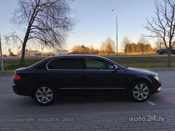 Black Skoda SuperB 2008 in Tartu, with an engine capacity of 1.90 L and mileage of 0 thousand km for 2300 €, photo 4 on AUTOMOTO.COM.LV