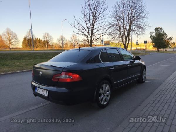 Black Skoda SuperB 2008 in Tartu, with an engine capacity of 1.90 L and mileage of 0 thousand km for 2300 €, photo 5 on AUTOMOTO.COM.LV