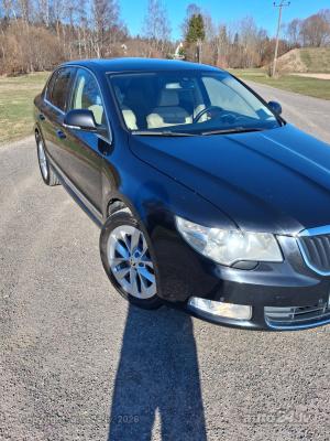 Black Skoda SuperB 2008 in Tallinn, with an engine capacity of 3.60 L and mileage of 231 thousand km for 4500 €, photo 3 on AUTOMOTO.COM.LV