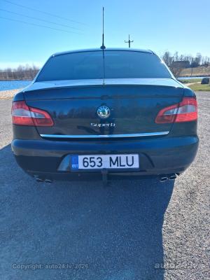 Black Skoda SuperB 2008 in Tallinn, with an engine capacity of 3.60 L and mileage of 231 thousand km for 4500 €, photo 4 on AUTOMOTO.COM.LV