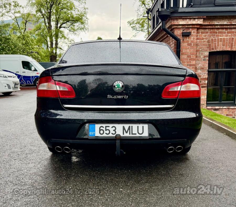 Black Skoda SuperB 2008 in Tallinn, with an engine capacity of 3.60 L and mileage of 232 thousand km for 4999 €, photo 25 on AUTOMOTO.COM.LV