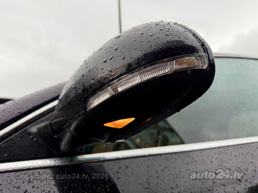Black Skoda SuperB 2008 in Tallinn, with an engine capacity of 3.60 L and mileage of 232 thousand km for 4999 €, photo 27 on AUTOMOTO.COM.LV
