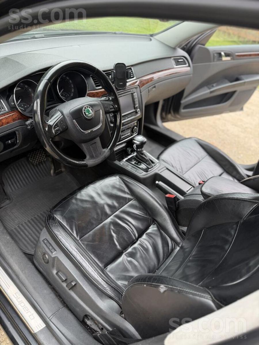 Melns Skoda SuperB 2008 Rīga, ar dzinēja tilpumu 2.00 L un nobraukumu 408 tūkst. km par 2200 €, foto 4 vietnē AUTOMOTO.COM.LV