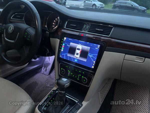 Black Skoda SuperB 2008 in Tallinn, with an engine capacity of 2.00 L and mileage of 372 thousand km for 2499 €, photo 9 on AUTOMOTO.COM.LV