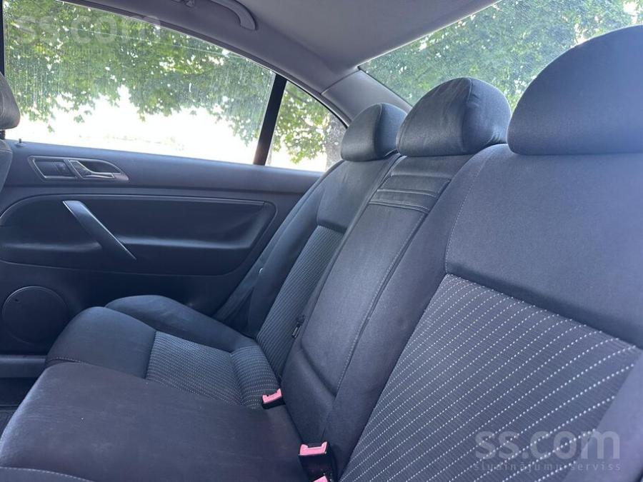 Melns Skoda SuperB 2008 Rīga, ar dzinēja tilpumu 1.90 L un nobraukumu 396 tūkst. km par 1300 €, foto 8 vietnē AUTOMOTO.COM.LV