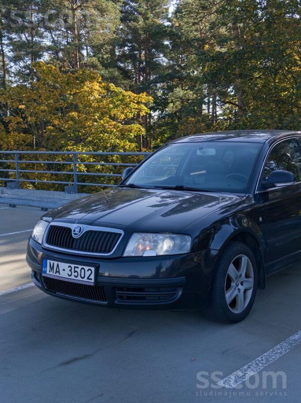 Skoda SuperB 2008 Rīga vietnē Melns Skoda SuperB 2008 Rīga, ar dzinēja tilpumu 2.00 L un nobraukumu 296 tūkst. km par 1400 €, foto 3 vietnē AUTOMOTO.COM.LV
