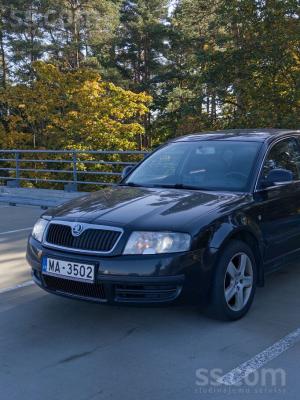 Черный Шкода Суперб 2008 в Рига, объемом двигателя 2.00 л и пробегом 296 тыс. км за 1400 €, фото 3 на AUTOMOTO.COM.LV