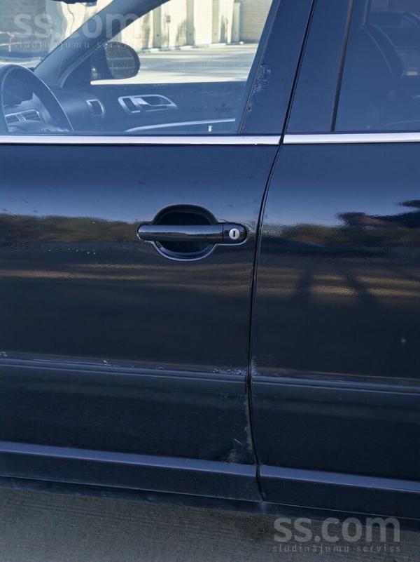 Skoda SuperB 2008 Rīga vietnē Melns Skoda SuperB 2008 Rīga, ar dzinēja tilpumu 2.00 L un nobraukumu 296 tūkst. km par 1400 €, foto 6 vietnē AUTOMOTO.COM.LV