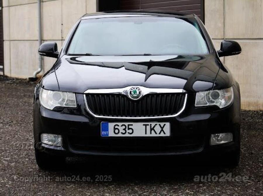 Melns Skoda SuperB 2009 Tallina, ar dzinēja tilpumu 1.80 L un nobraukumu 0 tūkst. km par 3299 €, foto 2 vietnē AUTOMOTO.COM.LV