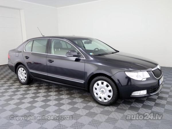 Black Skoda SuperB 2009 in Tallinn, with an engine capacity of 2.00 L and mileage of 356 thousand km for 2999 €, photo 1 on AUTOMOTO.COM.LV