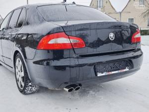 Black Skoda SuperB 2009 in Vilnius, with an engine capacity of 1.80 L and mileage of 231 thousand km for 4700 €, photo 8 on AUTOMOTO.COM.LV
