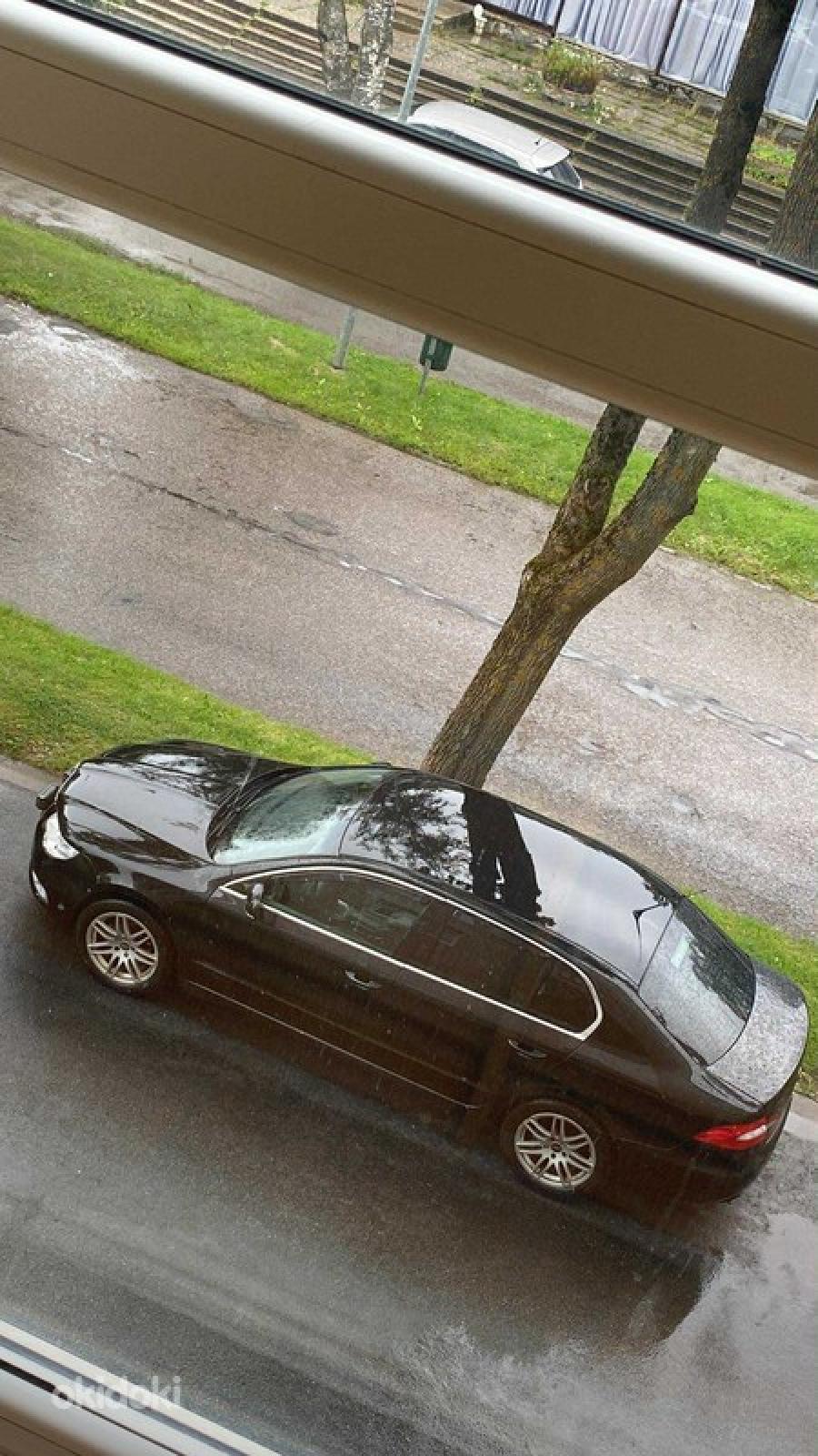 Melns Skoda SuperB 2009 Jehvi, ar dzinēja tilpumu 1.90 L un nobraukumu 396 tūkst. km par 2500 €, foto 13 vietnē AUTOMOTO.COM.LV