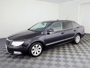 Melns Skoda SuperB 2009 Tallina, ar dzinēja tilpumu 2.00 L un nobraukumu 372 tūkst. km par 2099 €, foto 3 vietnē AUTOMOTO.COM.LV