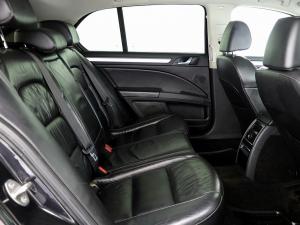 Melns Skoda SuperB 2009 Tallina, ar dzinēja tilpumu 2.00 L un nobraukumu 372 tūkst. km par 2099 €, foto 15 vietnē AUTOMOTO.COM.LV