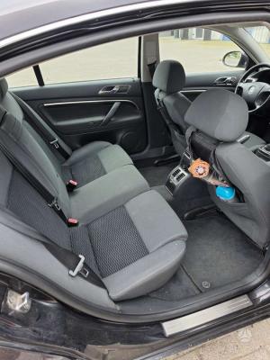 Melns Skoda SuperB 2009 Klaipėda, ar dzinēja tilpumu 1.90 L un nobraukumu 286 tūkst. km par 1200 €, foto 6 vietnē AUTOMOTO.COM.LV