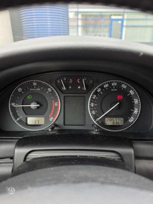 Melns Skoda SuperB 2009 Klaipėda, ar dzinēja tilpumu 1.90 L un nobraukumu 286 tūkst. km par 1200 €, foto 12 vietnē AUTOMOTO.COM.LV