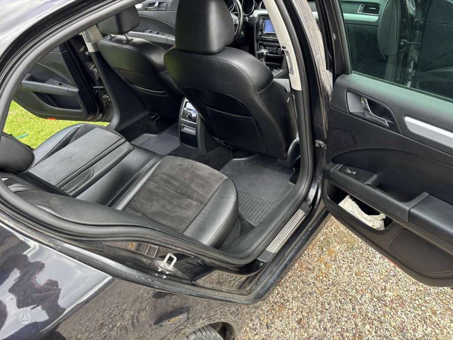 Melns Skoda SuperB 2009 Kauņa, ar dzinēja tilpumu 1.97 L un nobraukumu 320 tūkst. km par 5000 €, foto 9 vietnē AUTOMOTO.COM.LV