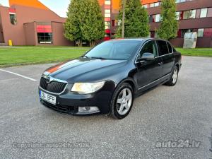 Melns Skoda SuperB 2009 Tallina, ar dzinēja tilpumu 2.00 L un nobraukumu 474 tūkst. km par 1790 €, foto 4 vietnē AUTOMOTO.COM.LV