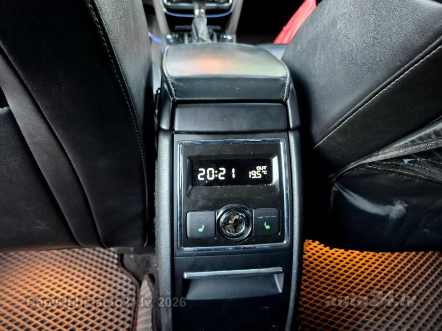 Melns Skoda SuperB 2009 Tallina, ar dzinēja tilpumu 2.00 L un nobraukumu 474 tūkst. km par 1790 €, foto 10 vietnē AUTOMOTO.COM.LV