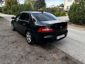 Black Skoda SuperB 2009 in Vilnius, with an engine capacity of 2.00 L and mileage of 340 thousand km for 2600 €, photo 7 on AUTOMOTO.COM.LV