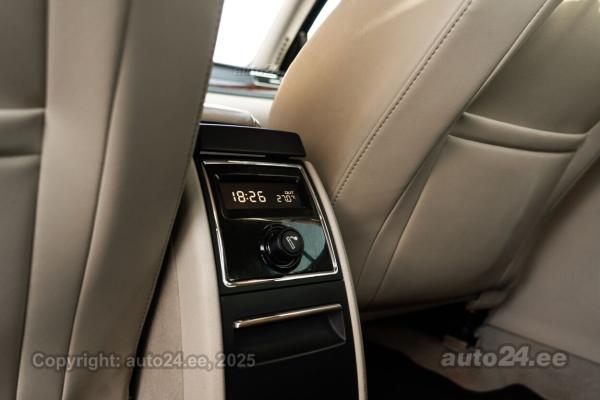 Melns Skoda SuperB 2010 Tallina, ar dzinēja tilpumu 1.80 L un nobraukumu 293 tūkst. km par 2800 €, foto 11 vietnē AUTOMOTO.COM.LV