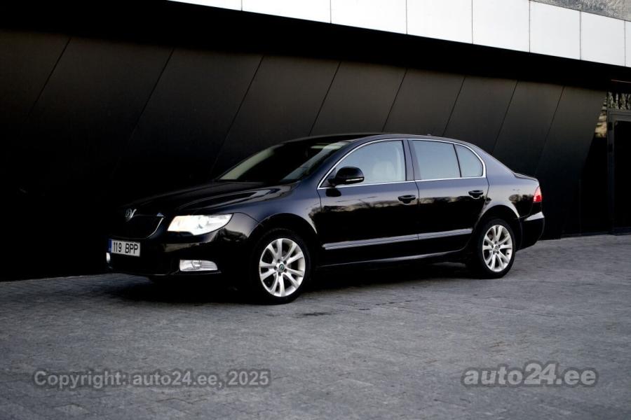 Black Skoda SuperB 2010 in Tallinn, with an engine capacity of 1.80 L and mileage of 294 thousand km for 3399 €, photo 6 on AUTOMOTO.COM.LV