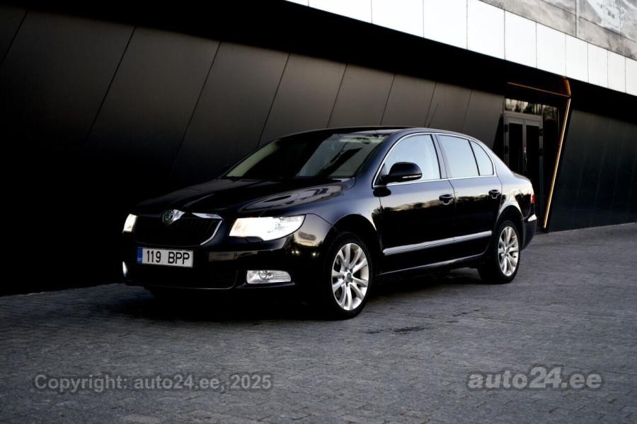 Black Skoda SuperB 2010 in Tallinn, with an engine capacity of 1.80 L and mileage of 294 thousand km for 3399 €, photo 24 on AUTOMOTO.COM.LV