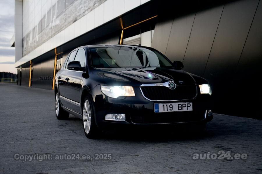 Black Skoda SuperB 2010 in Tallinn, with an engine capacity of 1.80 L and mileage of 294 thousand km for 3399 €, photo 25 on AUTOMOTO.COM.LV