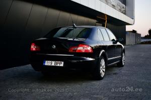 Black Skoda SuperB 2010 in Tallinn, with an engine capacity of 1.80 L and mileage of 294 thousand km for 3399 €, photo 27 on AUTOMOTO.COM.LV
