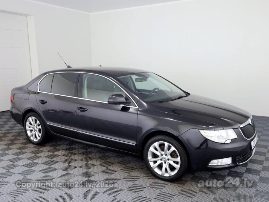 Black Skoda SuperB 2010 in Tallinn, with an engine capacity of 2.00 L and mileage of 332 thousand km for 2199 €, photo 1 on AUTOMOTO.COM.LV