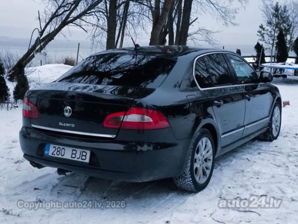 Melns Skoda SuperB 2010 Tallina, ar dzinēja tilpumu 2.00 L un nobraukumu 312 tūkst. km par 3998 €, foto 5 vietnē AUTOMOTO.COM.LV