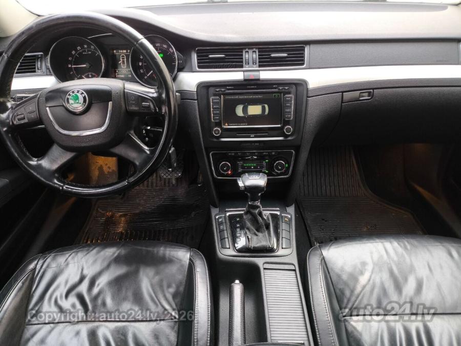 Melns Skoda SuperB 2010 Tallina, ar dzinēja tilpumu 2.00 L un nobraukumu 312 tūkst. km par 3998 €, foto 9 vietnē AUTOMOTO.COM.LV