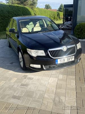 Melns Skoda SuperB 2010 Tallina, ar dzinēja tilpumu 1.80 L un nobraukumu 295 tūkst. km par 3700 €, foto  vietnē AUTOMOTO.COM.LV