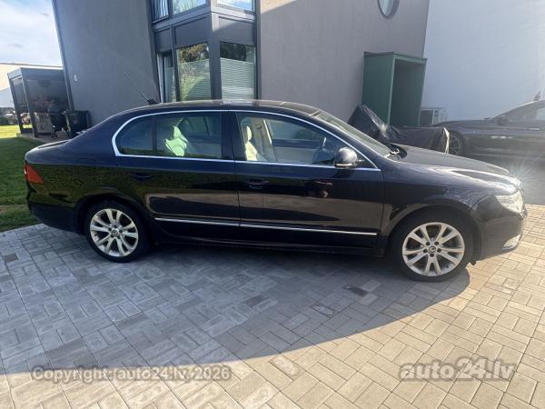 Melns Skoda SuperB 2010 Tallina, ar dzinēja tilpumu 1.80 L un nobraukumu 295 tūkst. km par 3700 €, foto 2 vietnē AUTOMOTO.COM.LV