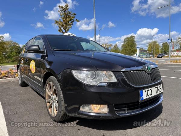 Black Skoda SuperB 2010 in Tallinn, with an engine capacity of 1.60 L and mileage of 630 thousand km for 1900 €, photo 4 on AUTOMOTO.COM.LV