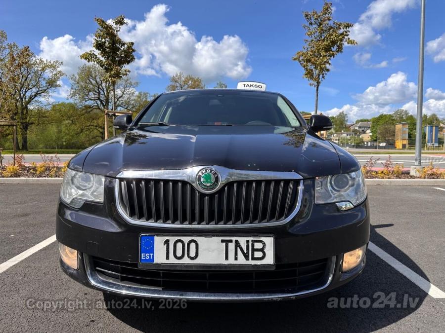 Melns Skoda SuperB 2010 Tallina, ar dzinēja tilpumu 1.60 L un nobraukumu 630 tūkst. km par 1900 €, foto 4 vietnē AUTOMOTO.COM.LV