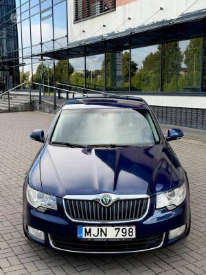 Melns Skoda SuperB 2010 Viļņa, ar dzinēja tilpumu 2.00 L un nobraukumu 288 tūkst. km par 4400 €, foto 6 vietnē AUTOMOTO.COM.LV