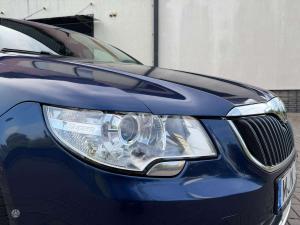 Melns Skoda SuperB 2010 Viļņa, ar dzinēja tilpumu 2.00 L un nobraukumu 288 tūkst. km par 4400 €, foto 11 vietnē AUTOMOTO.COM.LV
