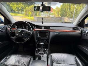 Melns Skoda SuperB 2010 Viļņa, ar dzinēja tilpumu 2.00 L un nobraukumu 288 tūkst. km par 4400 €, foto 17 vietnē AUTOMOTO.COM.LV