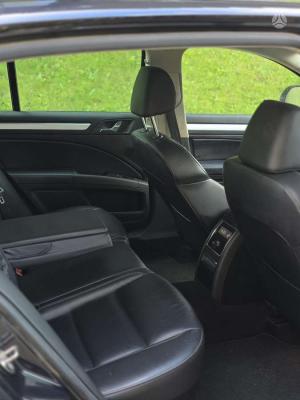 Melns Skoda SuperB 2010 Viļņa, ar dzinēja tilpumu 2.00 L un nobraukumu 260 tūkst. km par 2500 €, foto 11 vietnē AUTOMOTO.COM.LV