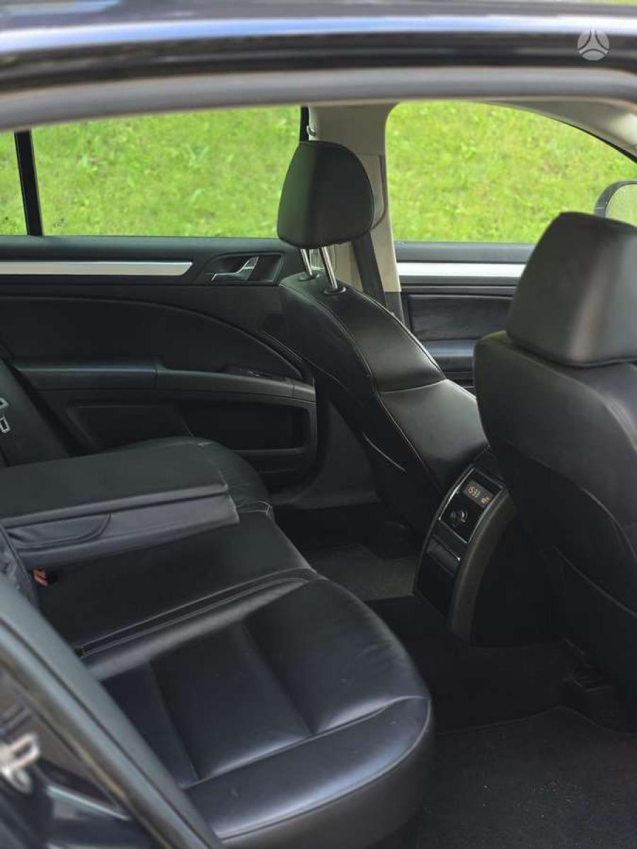 Melns Skoda SuperB 2010 Viļņa, ar dzinēja tilpumu 2.00 L un nobraukumu 260 tūkst. km par 2500 €, foto 11 vietnē AUTOMOTO.COM.LV