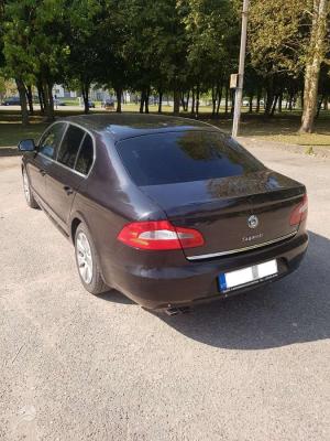 Melns Skoda SuperB 2011 Akmenė, ar dzinēja tilpumu 1.97 L un nobraukumu 400 tūkst. km par 4000 €, foto 6 vietnē AUTOMOTO.COM.LV