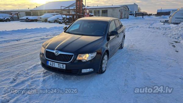 Black Skoda SuperB 2011 in Tallinn, with an engine capacity of 1.60 L and mileage of 303 thousand km for 2999 €, photo 2 on AUTOMOTO.COM.LV