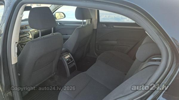Melns Skoda SuperB 2011 Tallina, ar dzinēja tilpumu 1.60 L un nobraukumu 303 tūkst. km par 2999 €, foto 11 vietnē AUTOMOTO.COM.LV